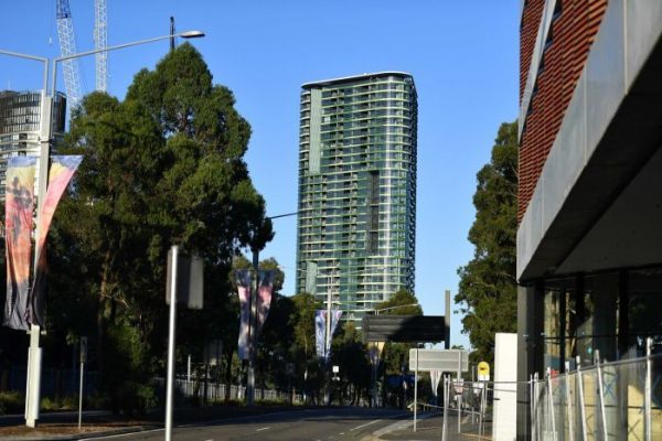 NSW Government vows to 'throw the book' at dodgy building certifiers ...
